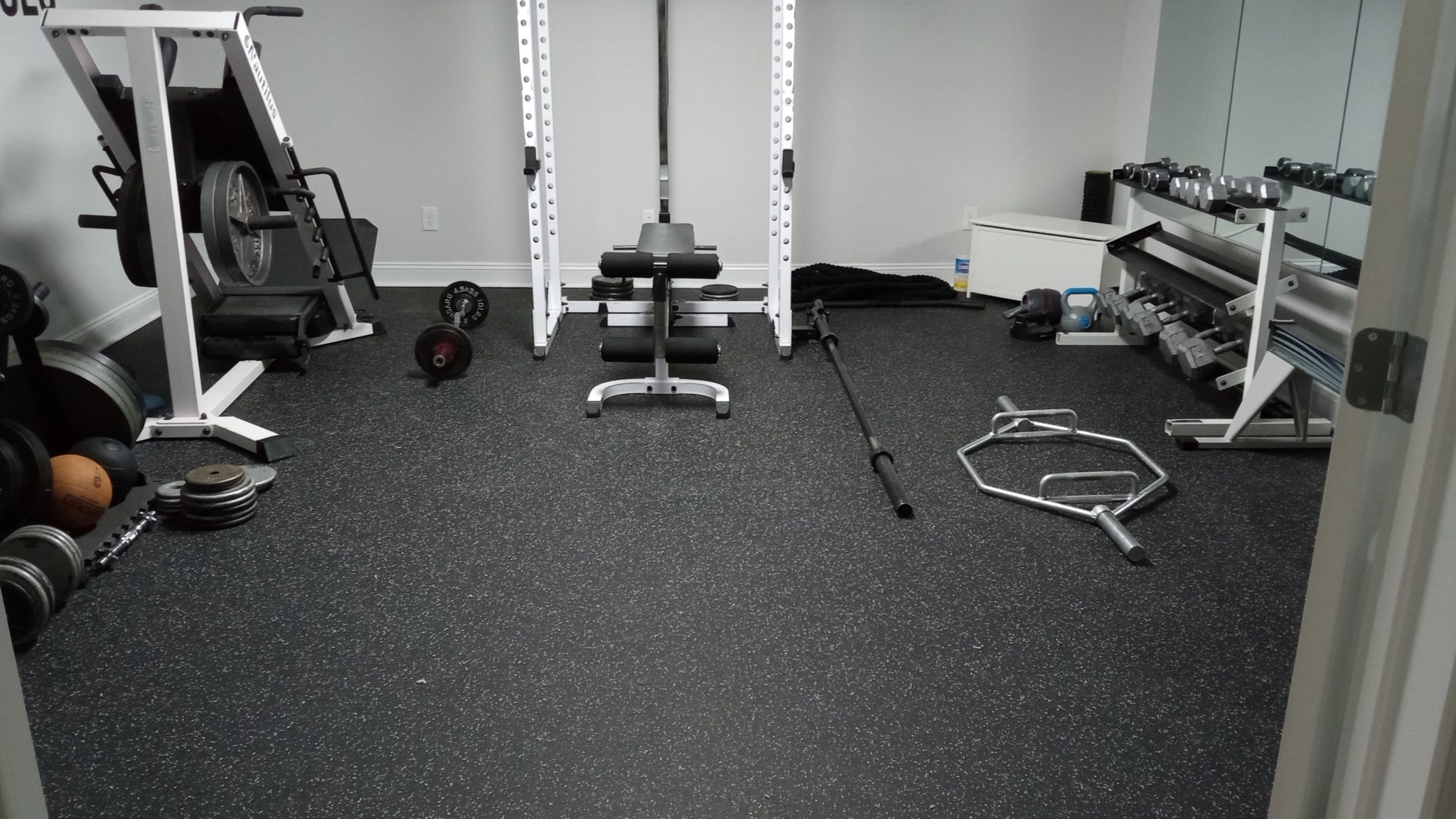 Standard Rolled Rubber Flooring