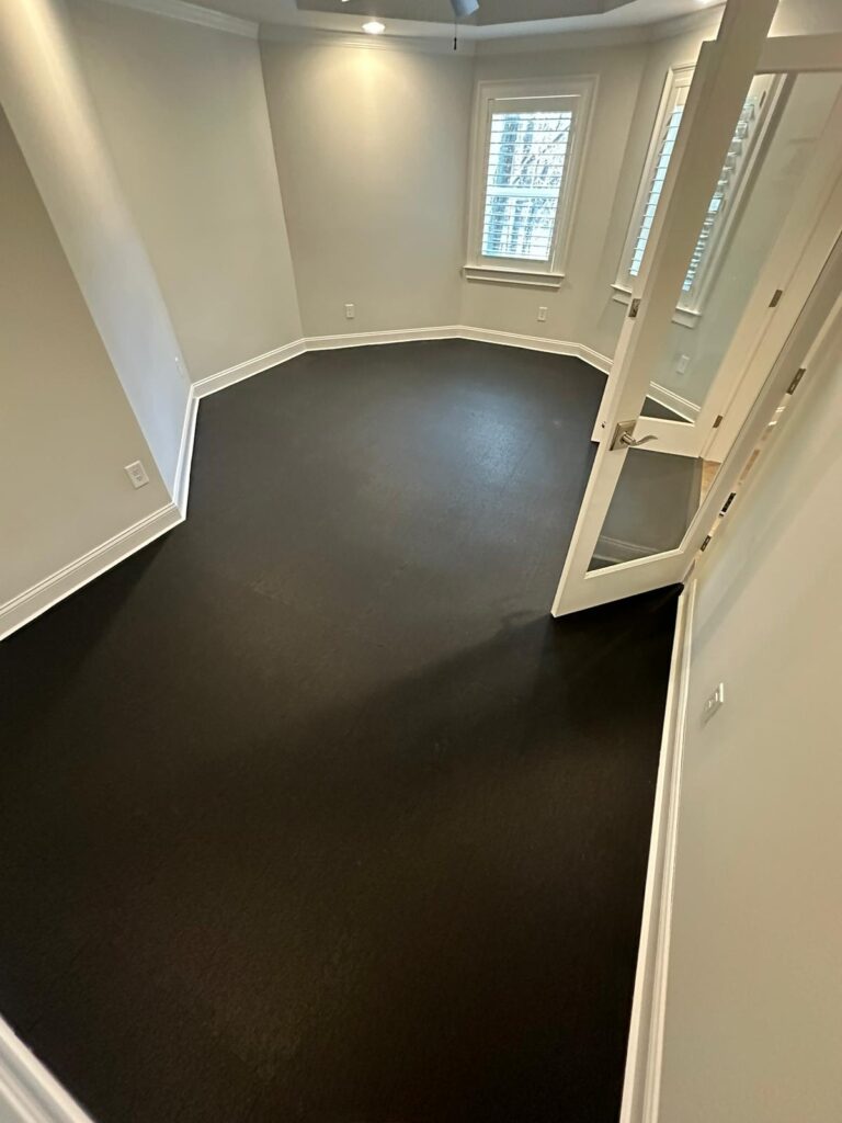 Black Rubber Interlocking Tiles 23″ x 23″ x 8mm